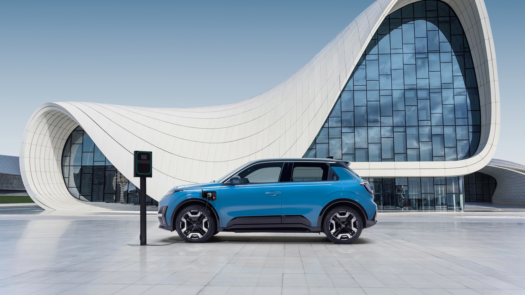 Nissan Micra electric 2025: price and range